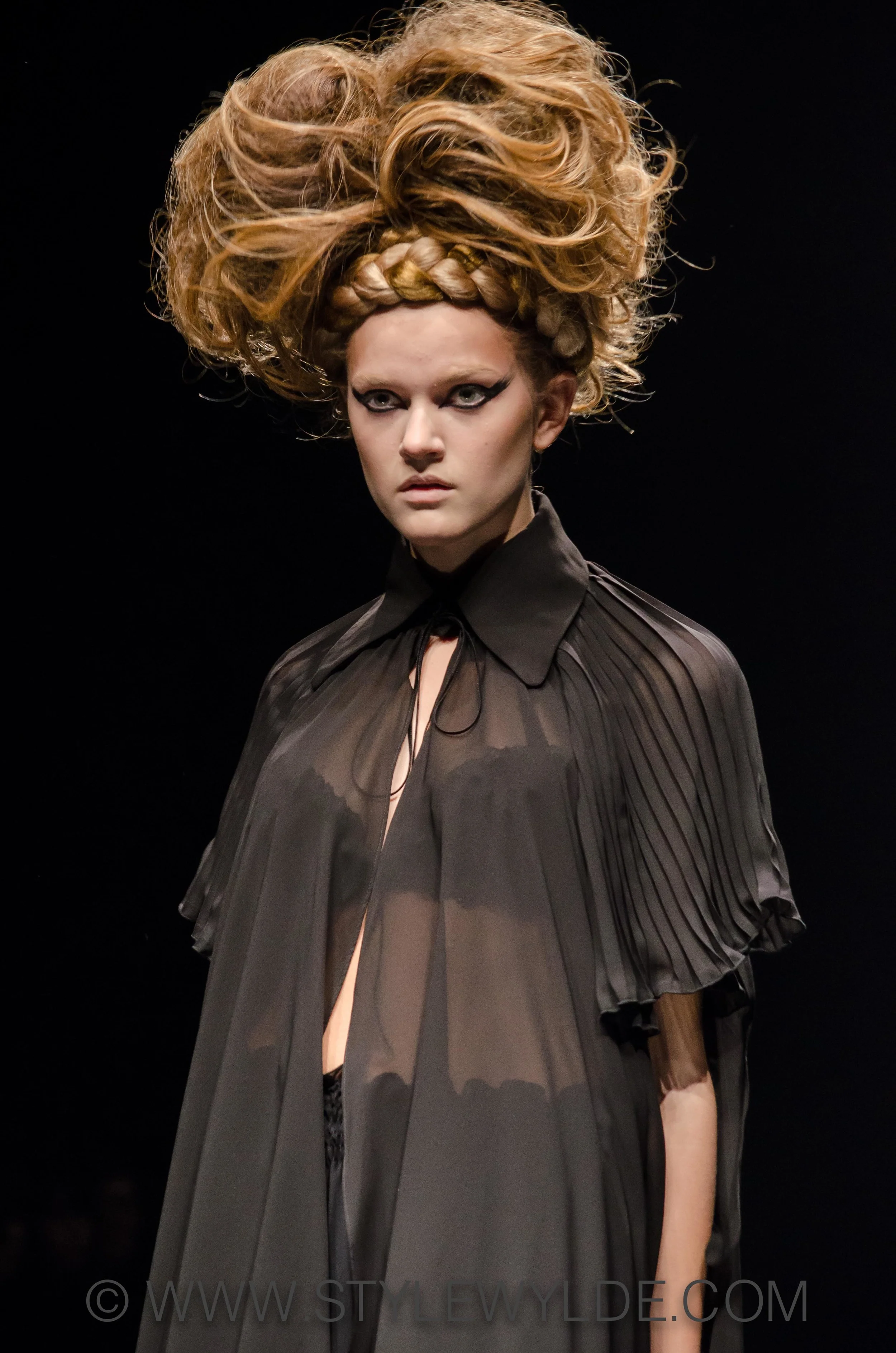 Tokyo: Alice Auaa Spring 2013 — Style Wylde Magazine - International ...