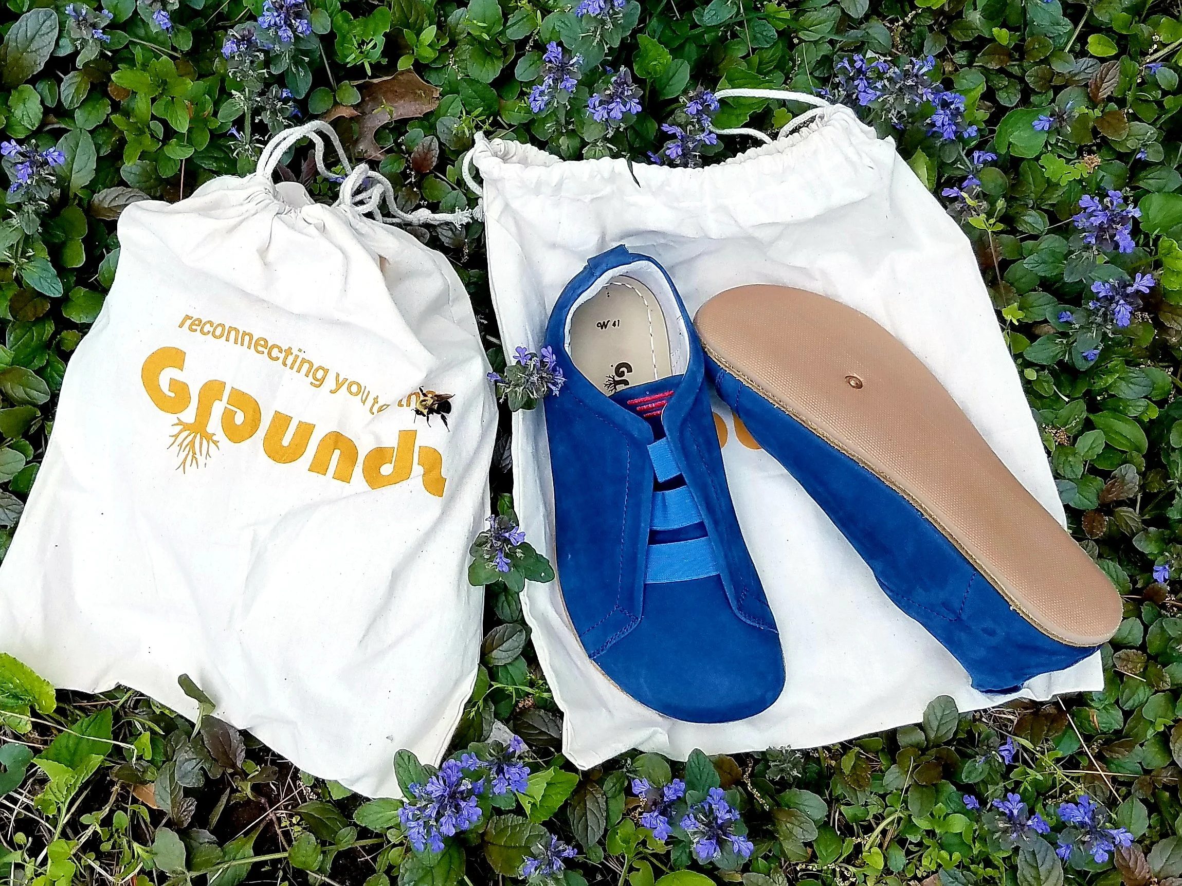 Groundz Earthing Shoes Raise the Shoe Bar | Grounded.com — Grounded.com