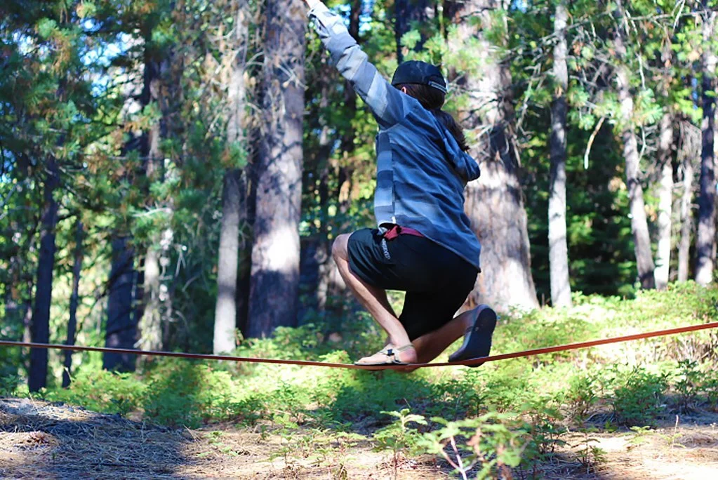 Earth Runners Grounding Sandals with Conductive Laces — Grounded.com