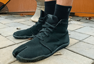 Earth Runners Grounding Sandals with Conductive Laces — Grounded.com
