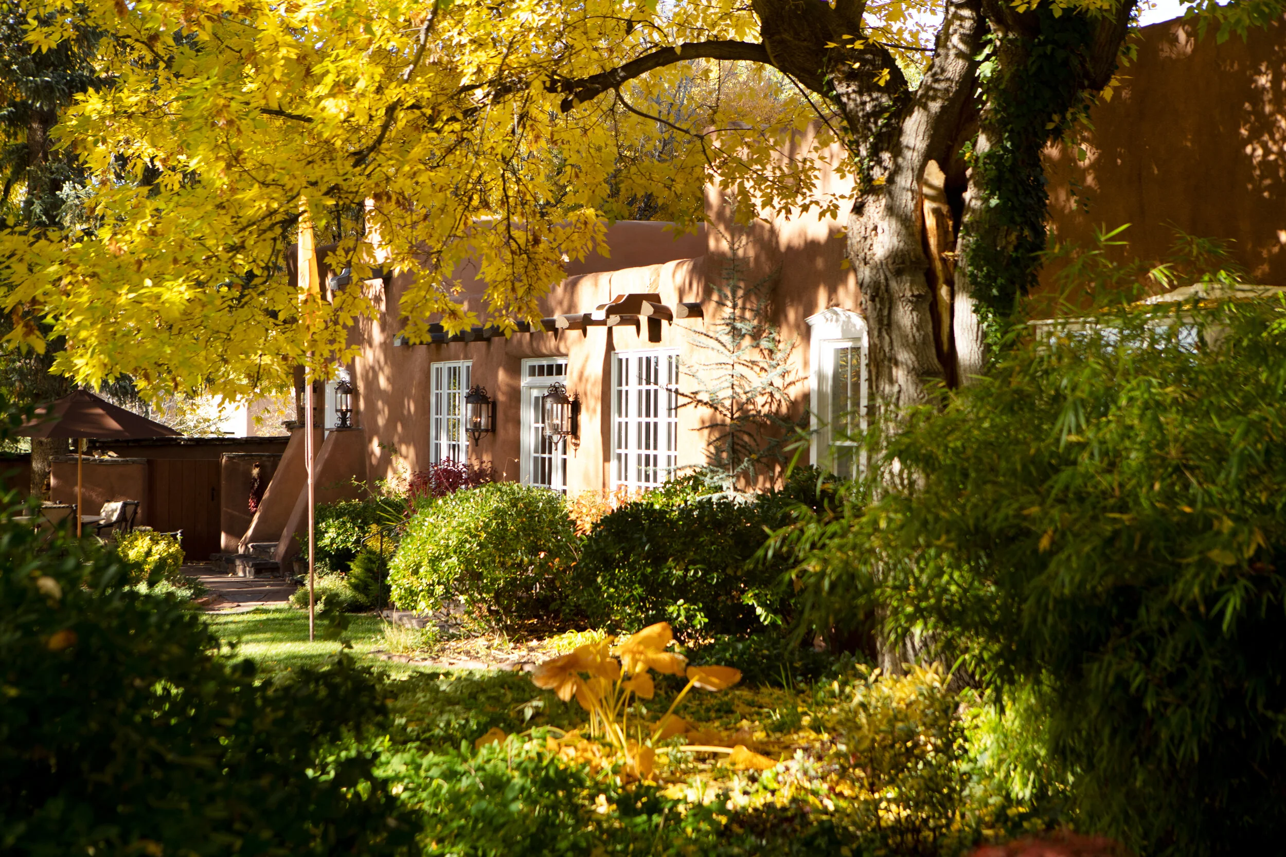 Palace Compound — Neubleu Interior DesignPalace CompoundNeubleu ...