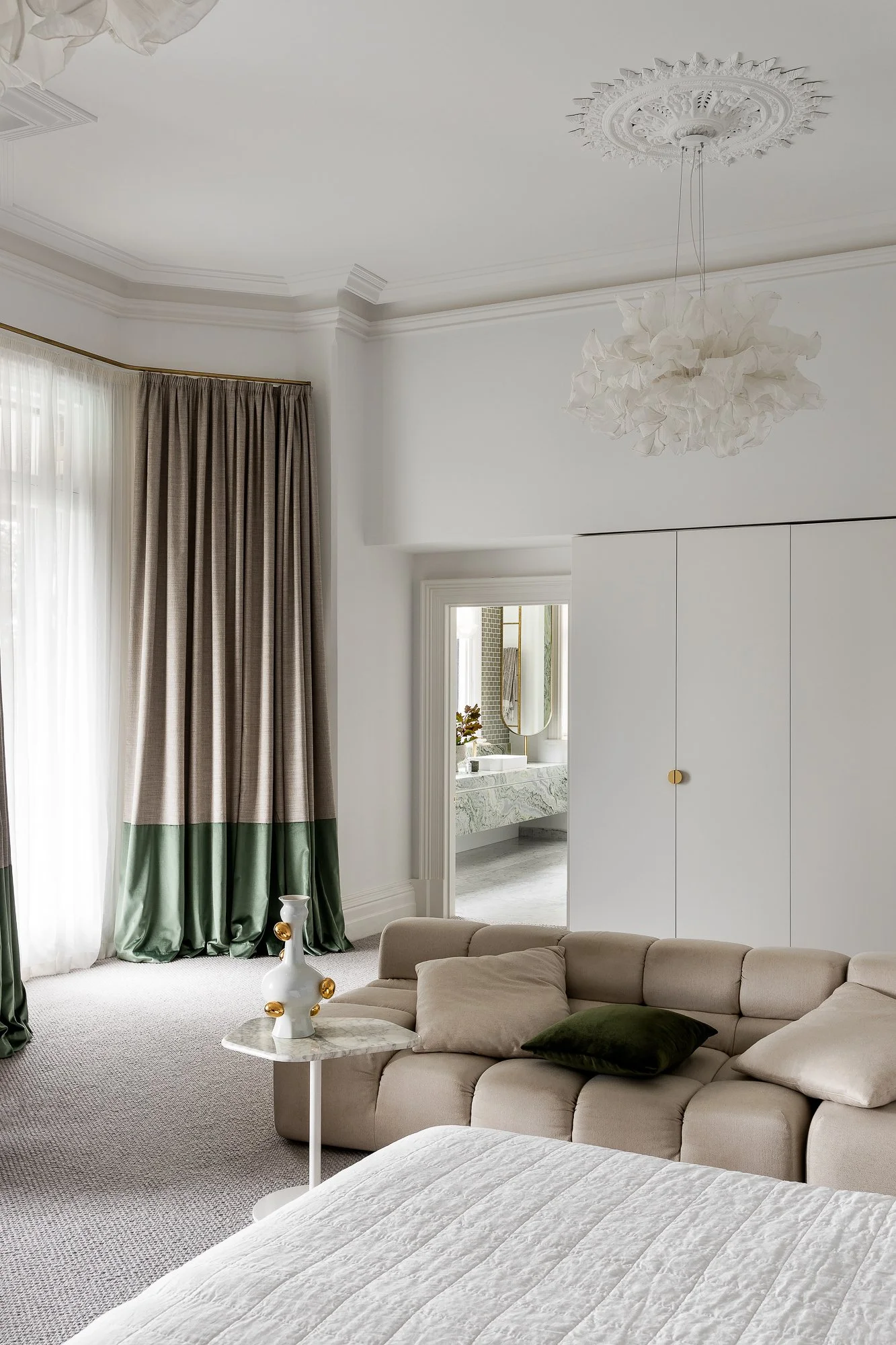 Karin Bochnik | Interior Designer & Decorator. Explore our Curated ...