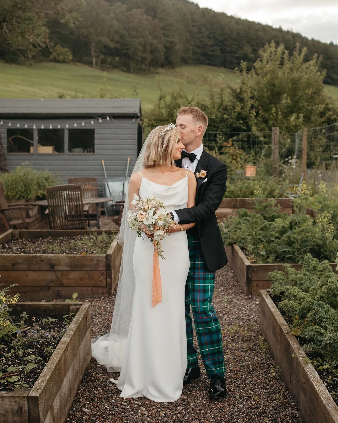 PJ Phillips Photography - Alternative Wedding Photography by PJ ...