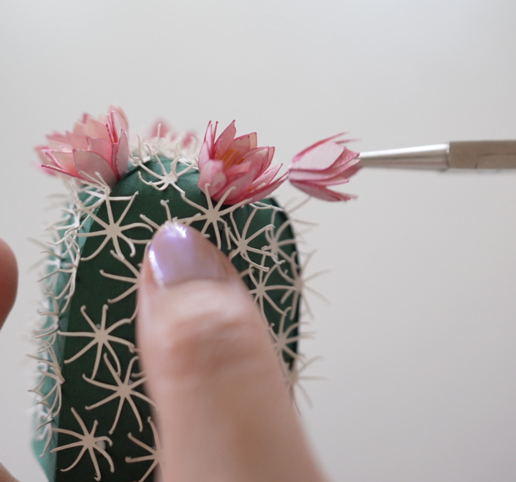How to Make a Paper Pincushion Cactus with Cardstock and Cutting ...