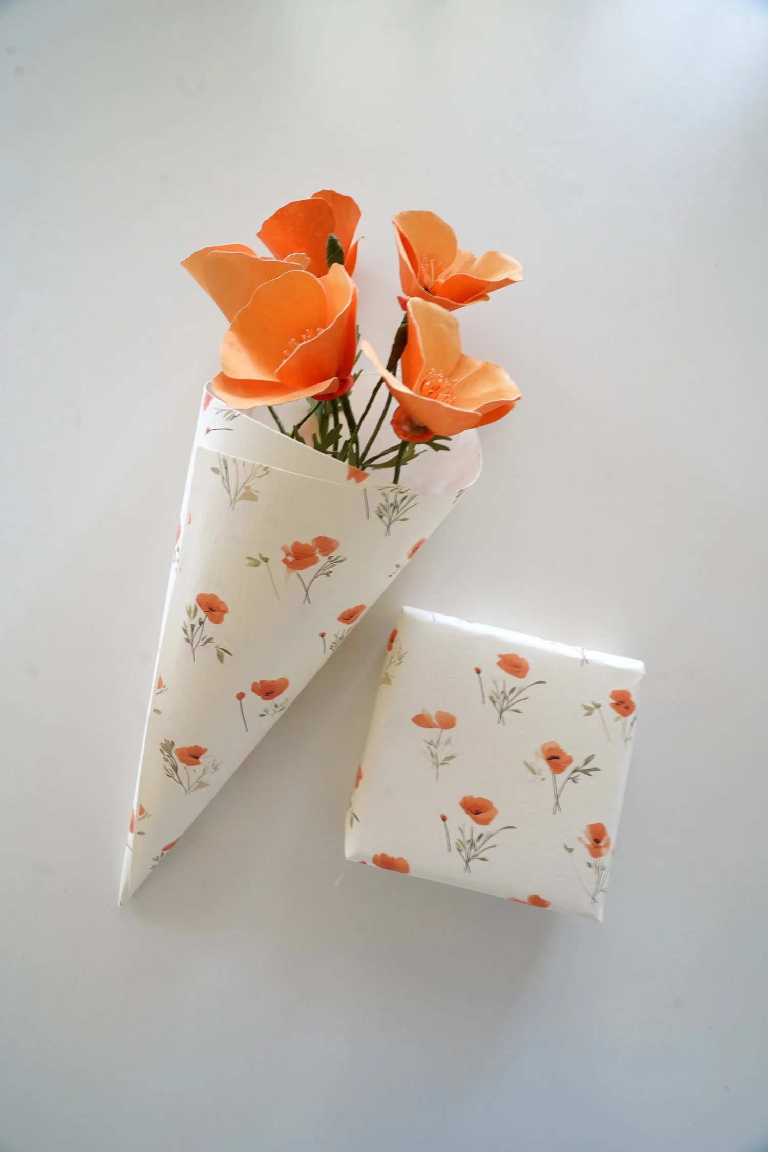 How to Design Custom Gift Wrap with Playground: Easy DIY Tutorial ...