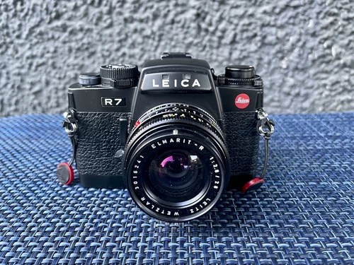 Technical and hands-on review of the Leica R7 — Nathan Jones