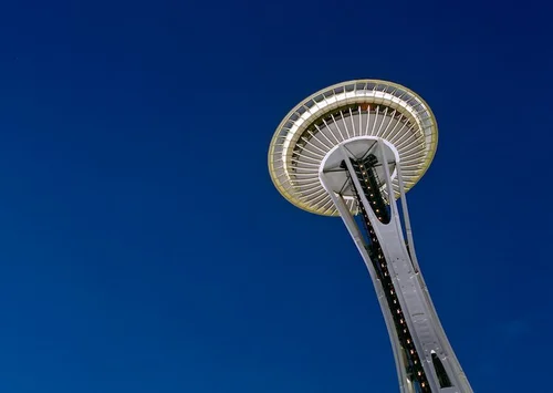 The Nikon F80/N80 in Review — Nathan Jones