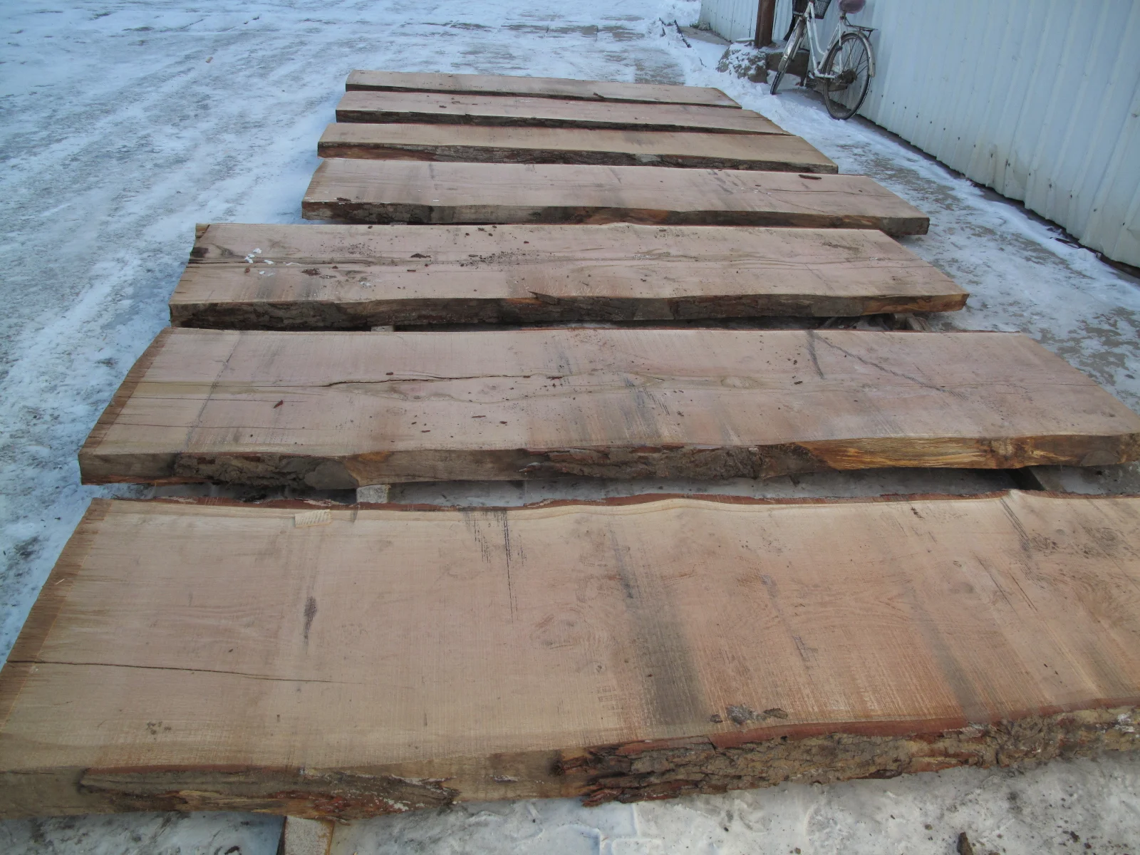 How It's Made — Live Edge Solid Slab Wood Tables and Furniture | Etz ...