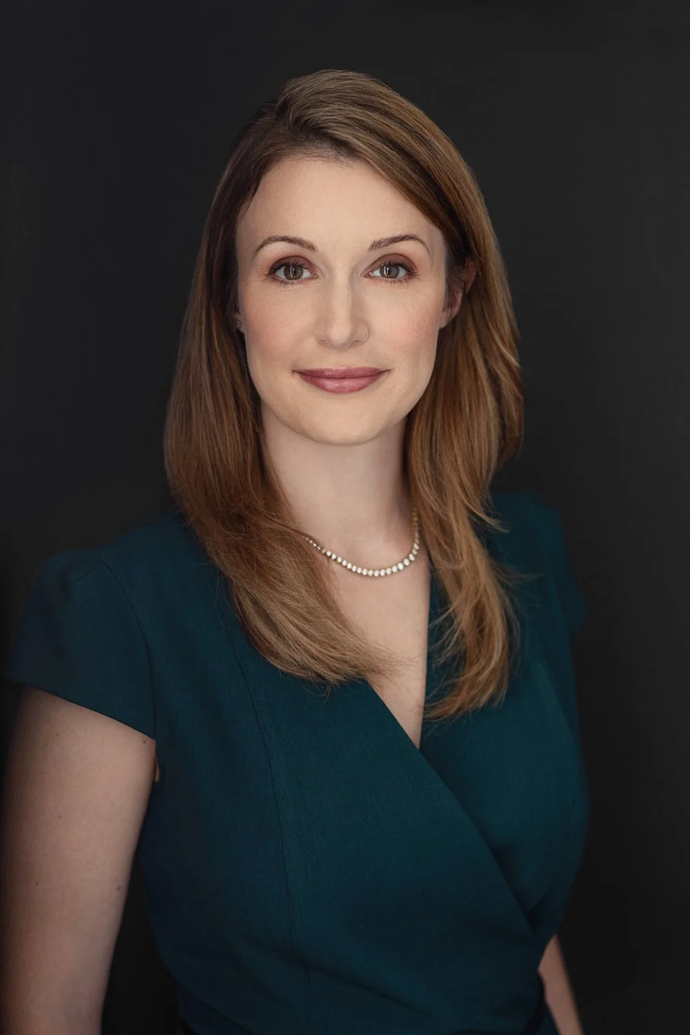 Professional Headshot Photographer — Lisa Damico Portraits