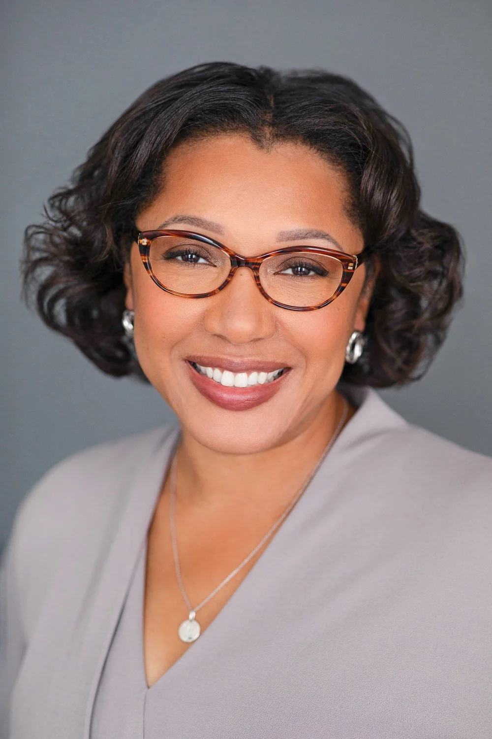Professional Headshot Photographer — Lisa Damico Portraits