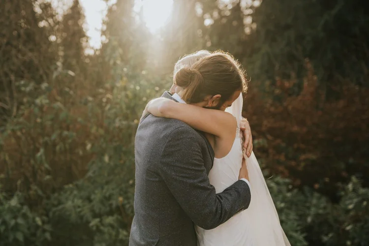 Must-Have Photos for Every Wedding Album