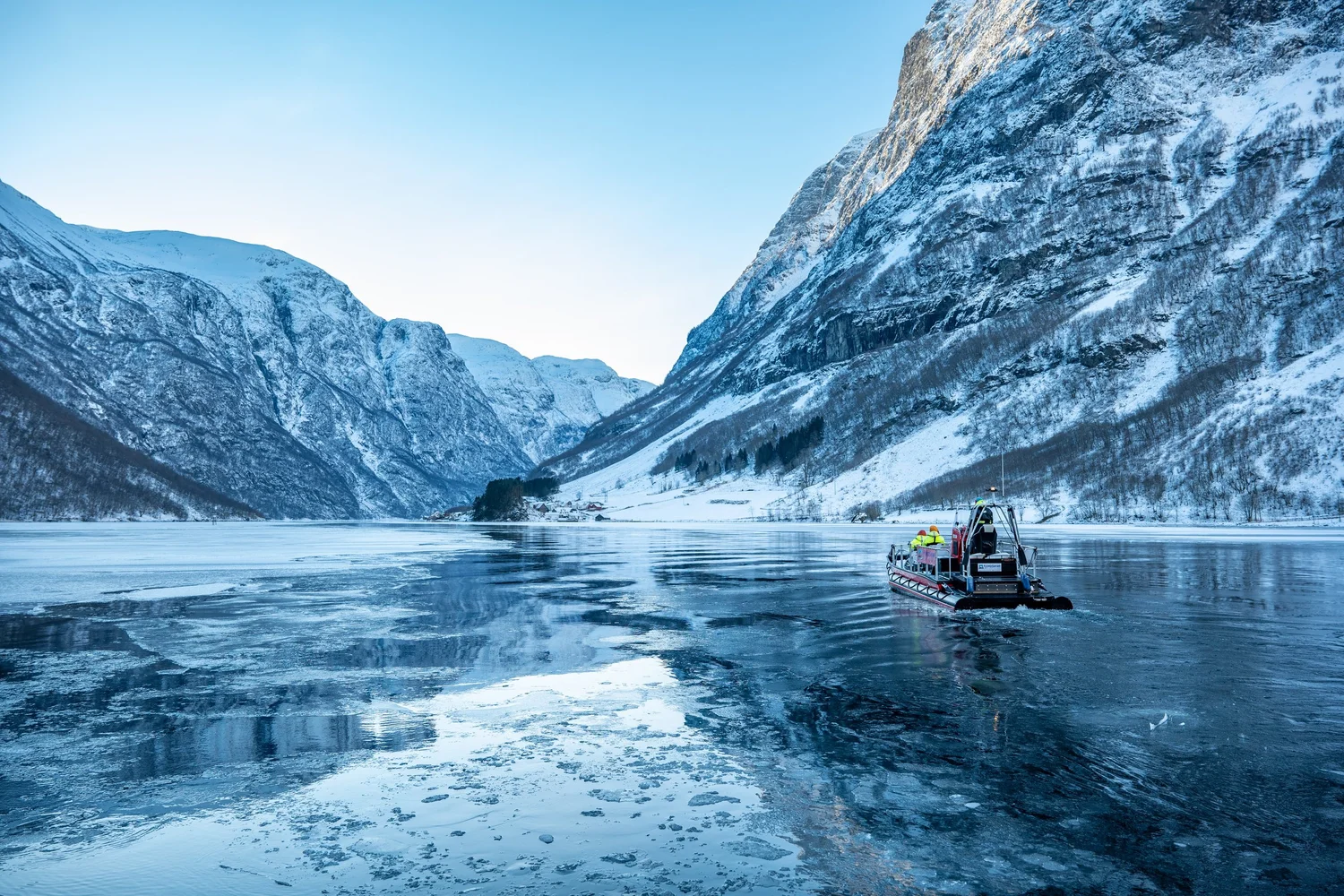 Winter FjordSafari — Fjordsafari