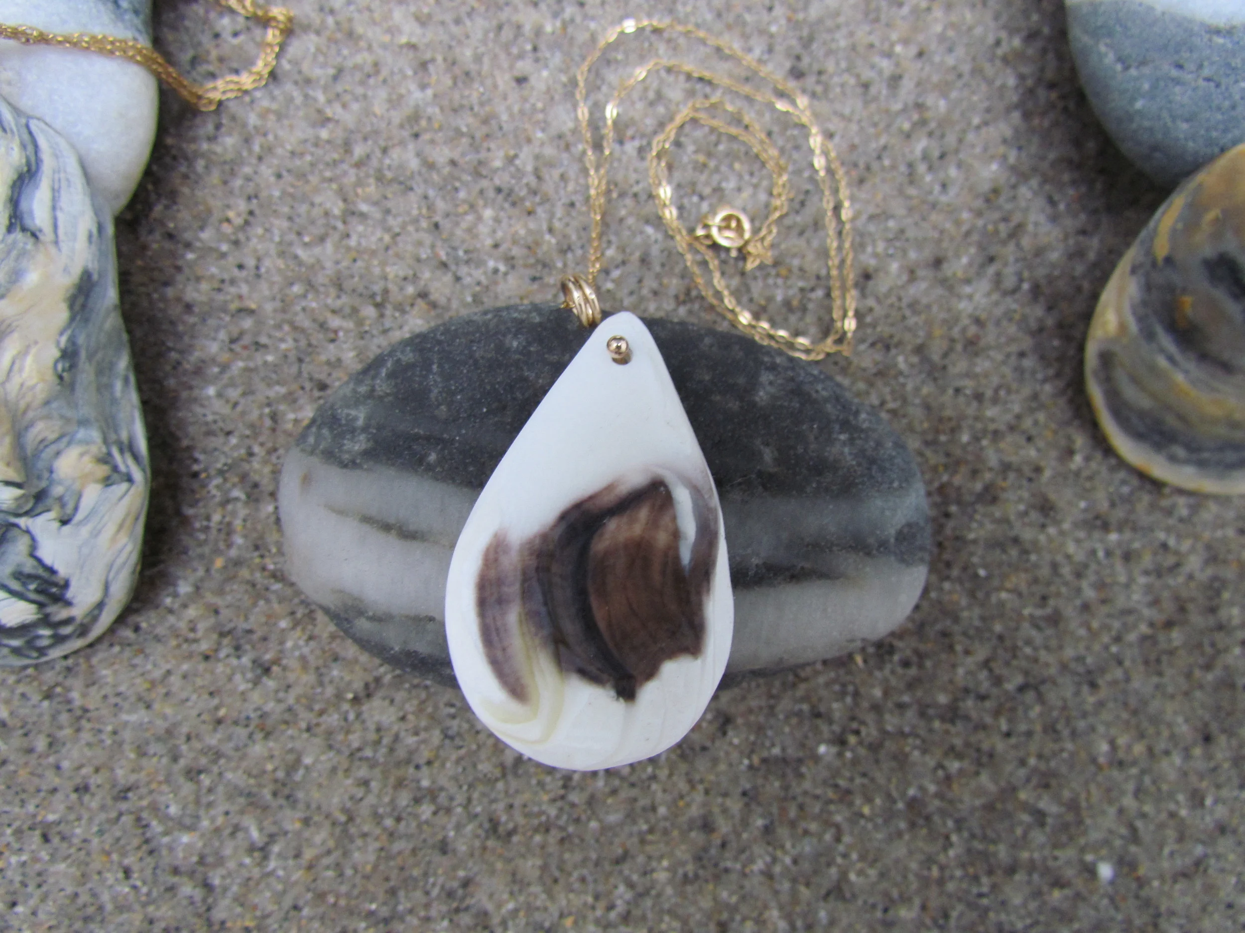 Luxury Handmade Shell Jewelry