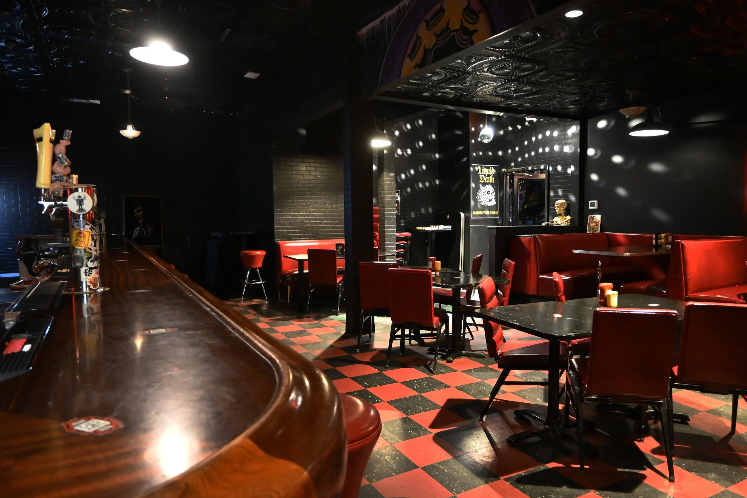 Specials + Events — Stella's Lounge