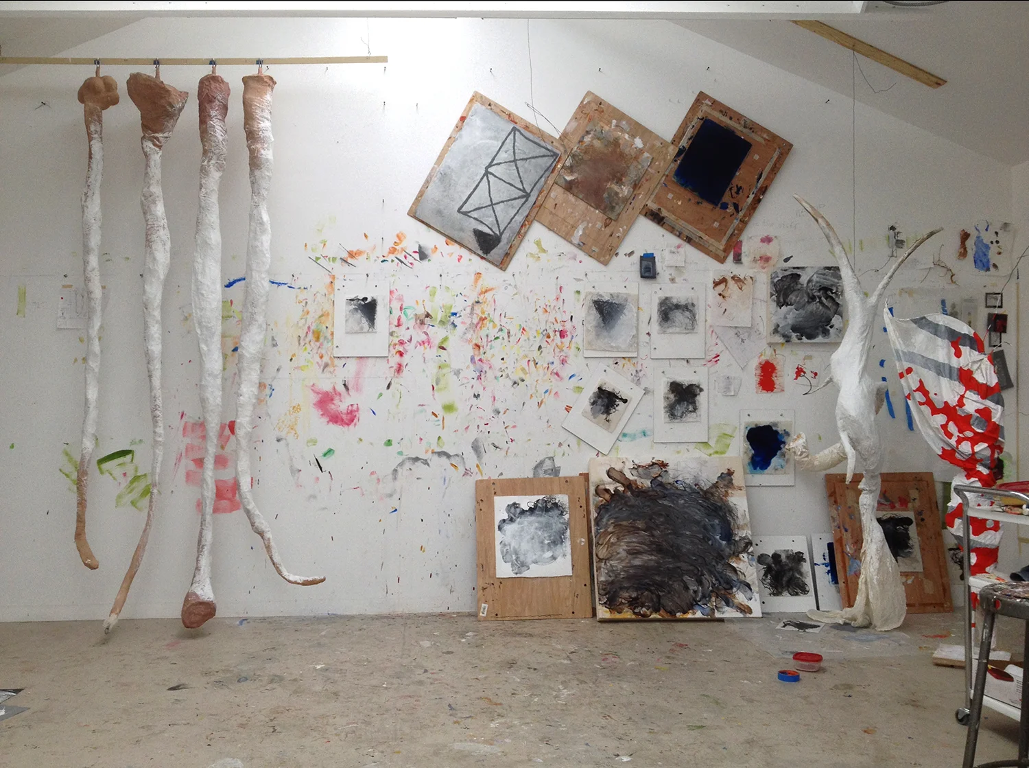 Installations / Studio — Robert Hoerlein