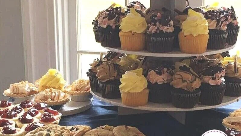 Tables by Coccadotts — Coccadotts Cake Shop :: Custom Cake & Cupcake ...