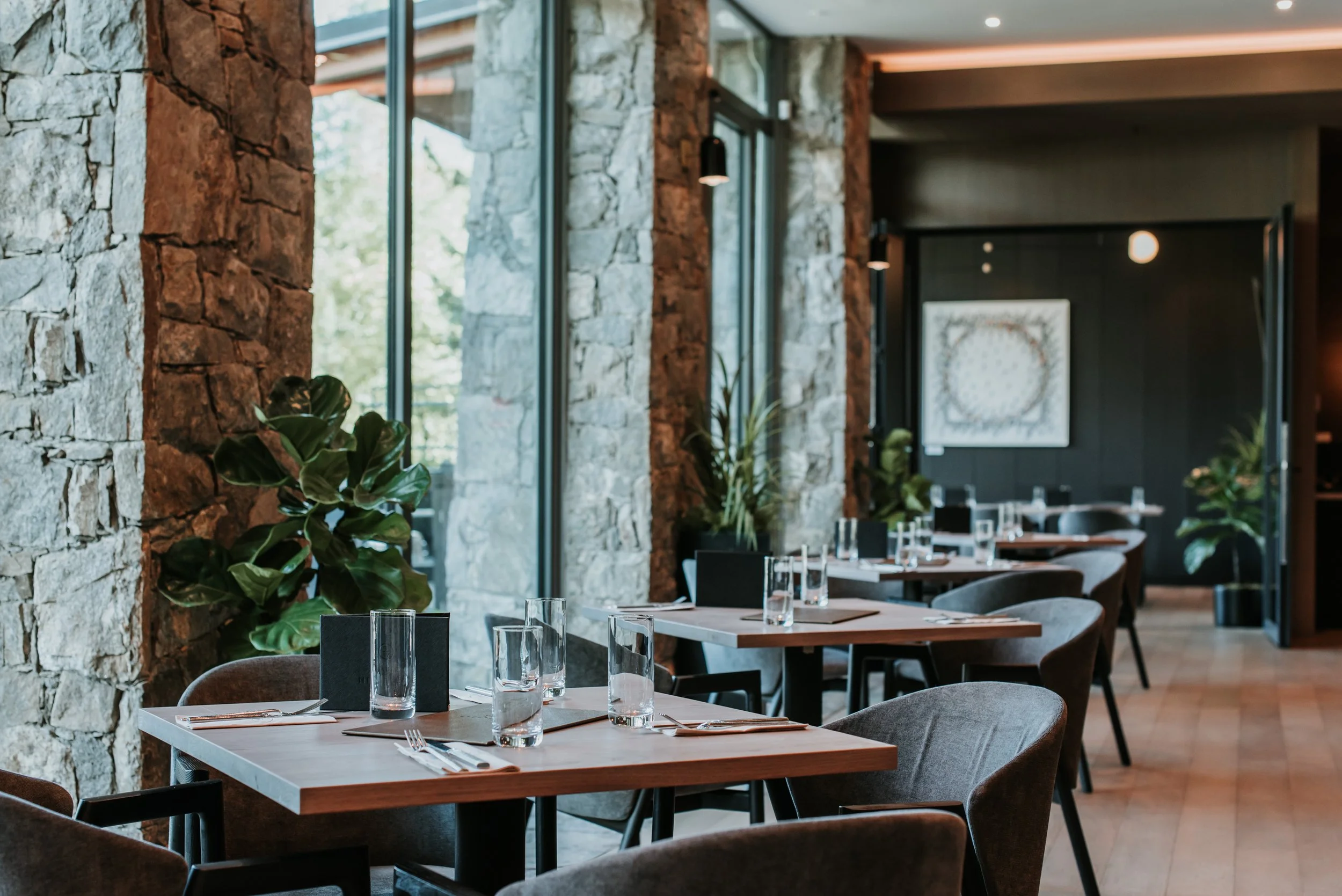 Table Nineteen Whistler - Restaurant Bar + Patio at Nicklaus North ...