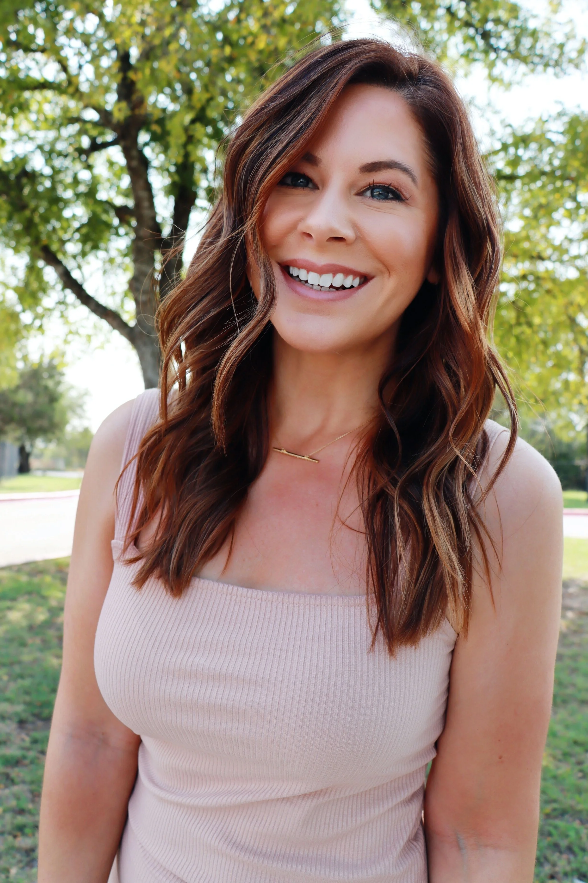 About Stephanie — My Savvy Life - Stephanie Carls