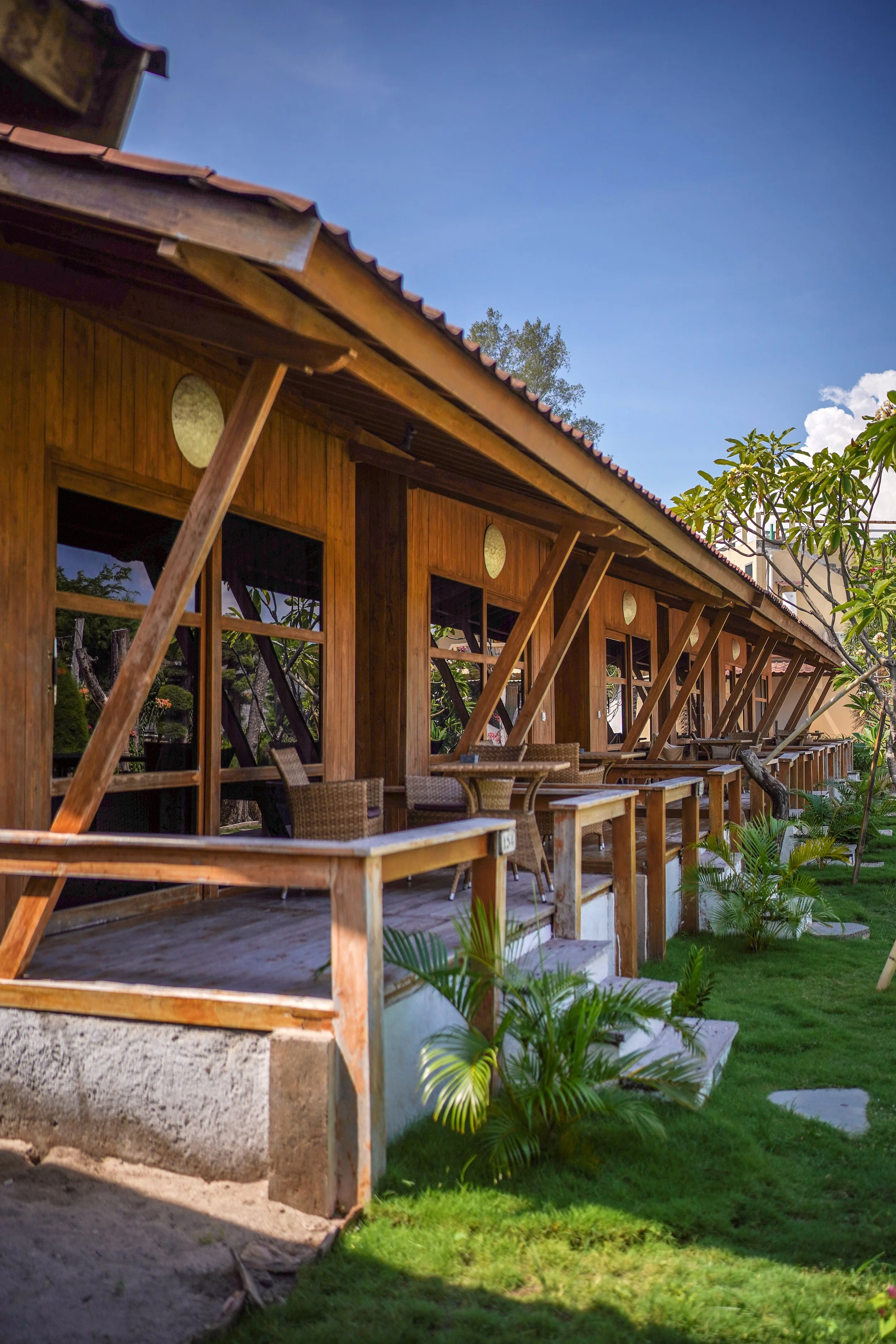 Pearl of Trawangan : Teak Cottages - Gili Trawangan, Lombok, Indonesia