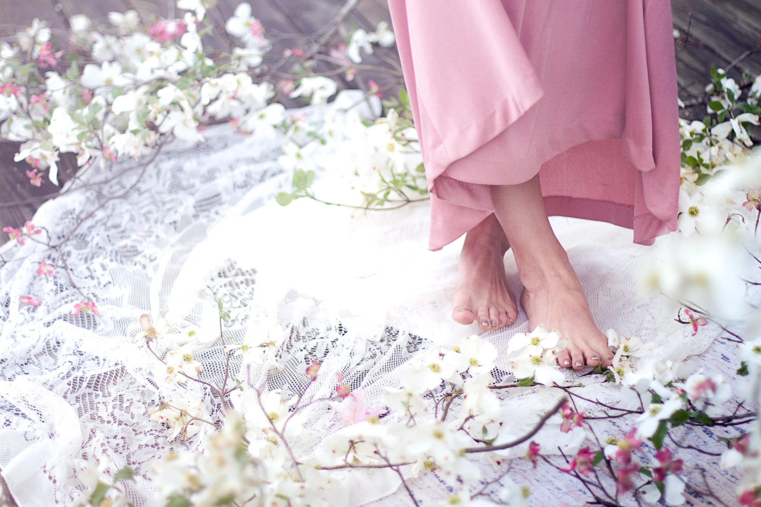 DREAMY SESSION // PART TWO — Barely Blushing Boudoir