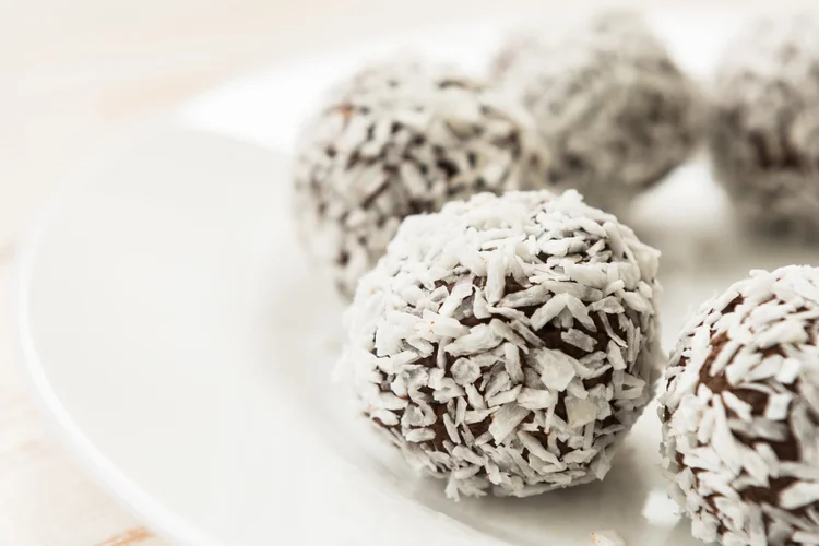 Brain-boosting Choco Bites — Tsirona