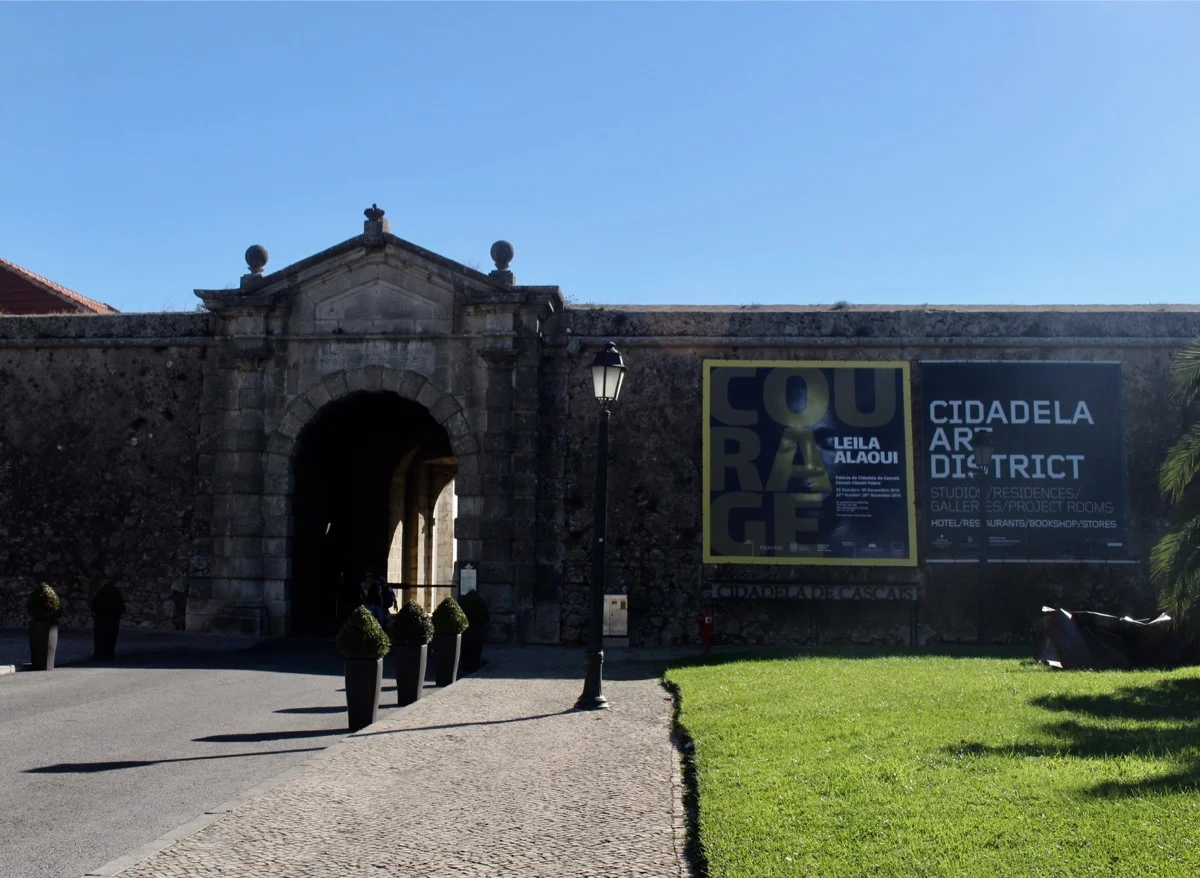 Visit to Cascais Citadel Palace 201611 — Paint in Portugal