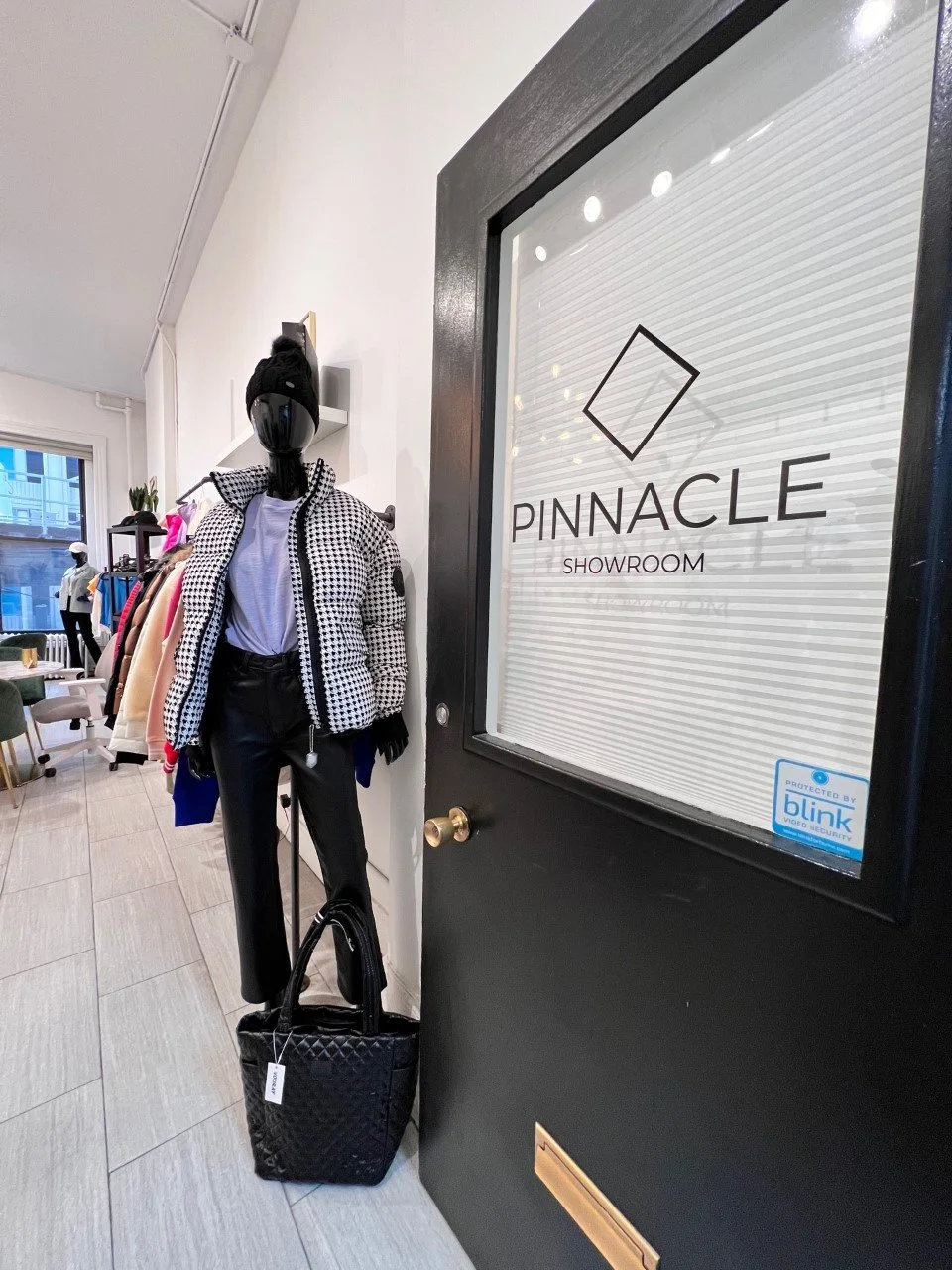 TRADESHOWS — Pinnacle showroom