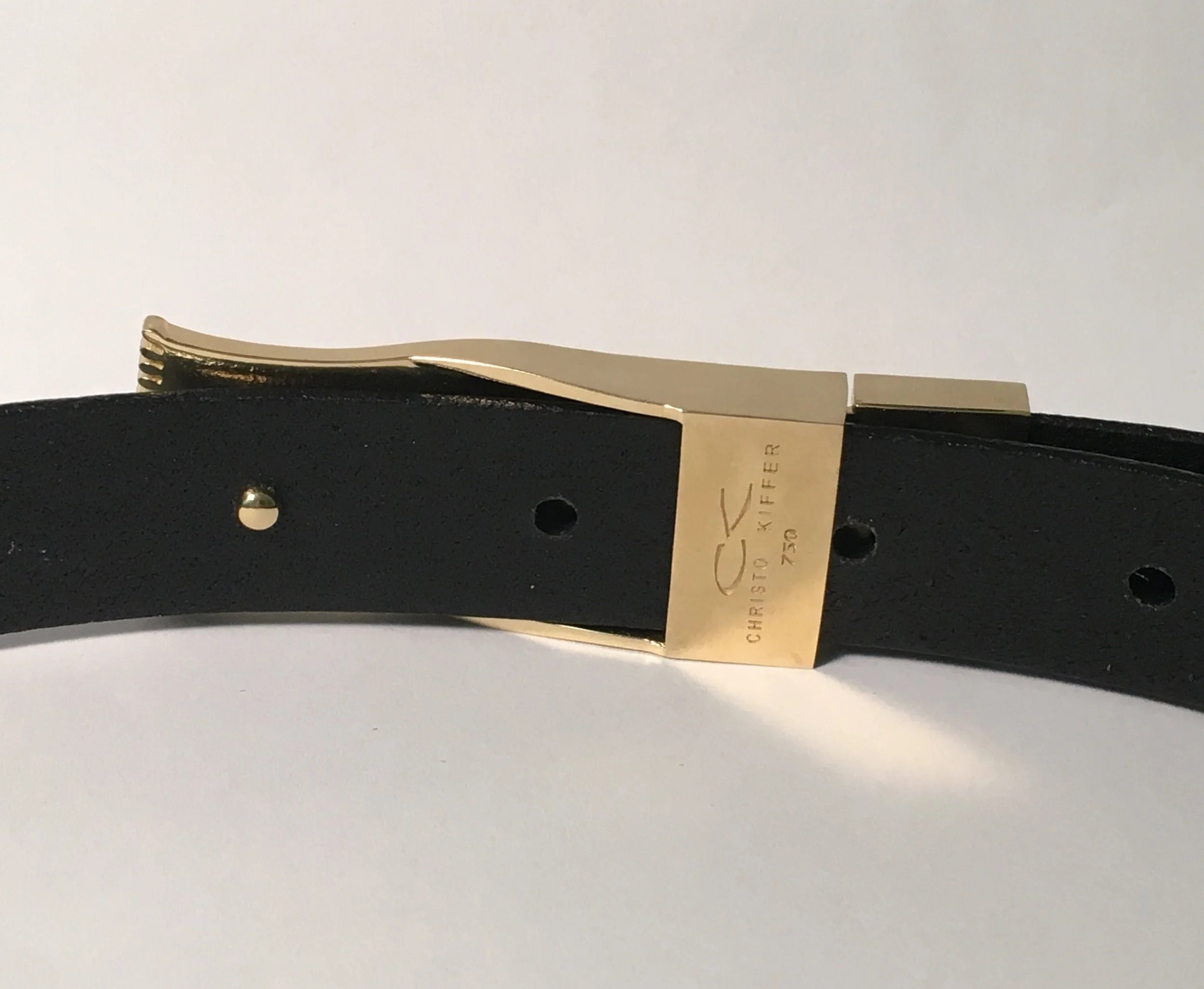 18k Yellow Gold Belt Buckle with Garnet and Diamonds — C H R I S T O K ...