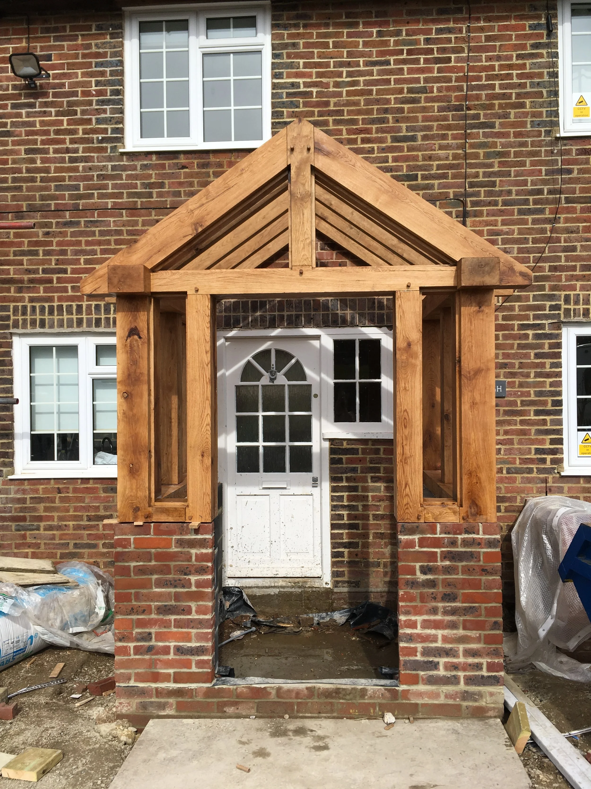 TIMBER FRAME PORCHES