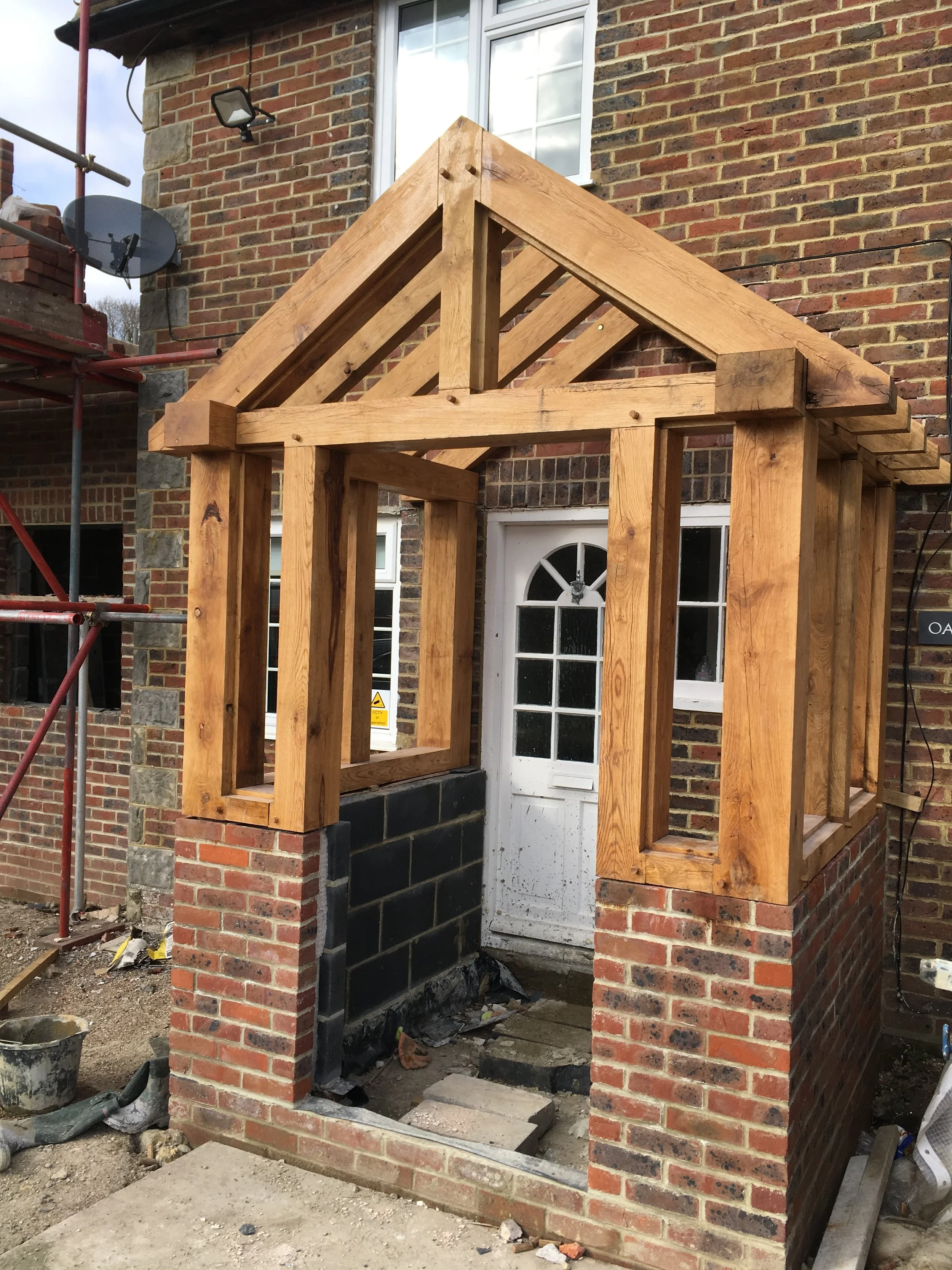 TIMBER FRAME PORCHES