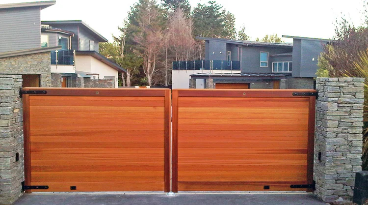 Timber Gates — Heritage & Decorative Timber Products
