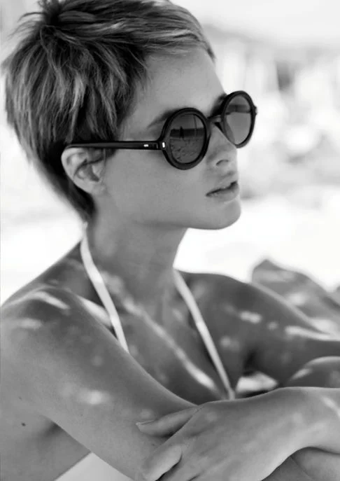 Pixie Cut Twiggy