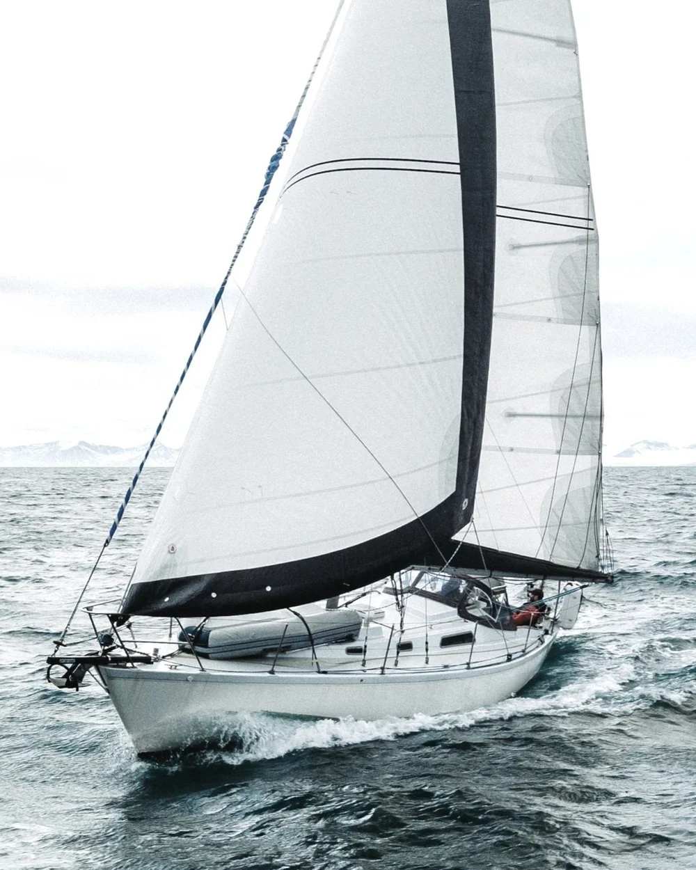 Sailing Uma