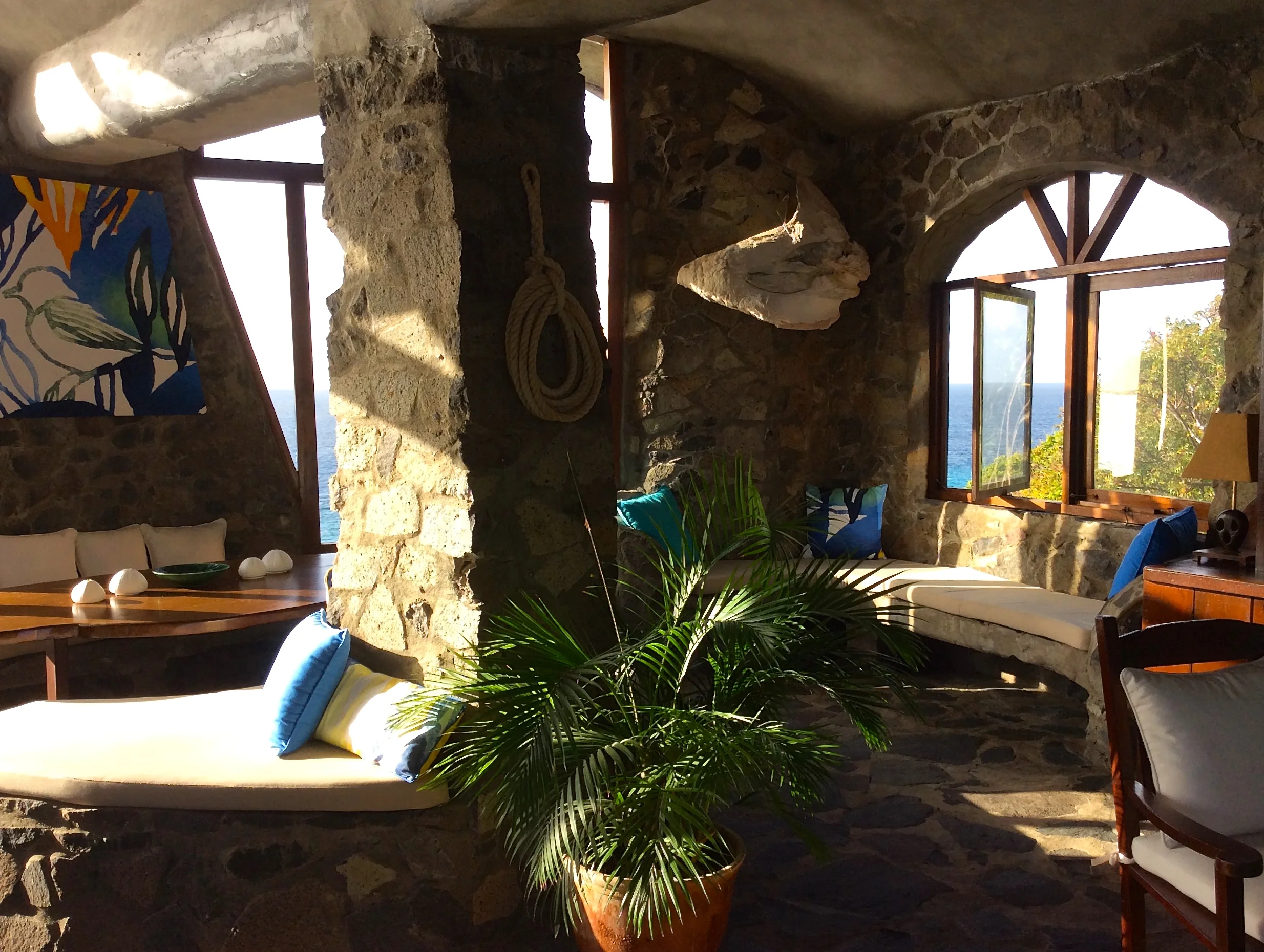 Agnew Hall House Rentals - MoonholeMoonhole Company Limited
