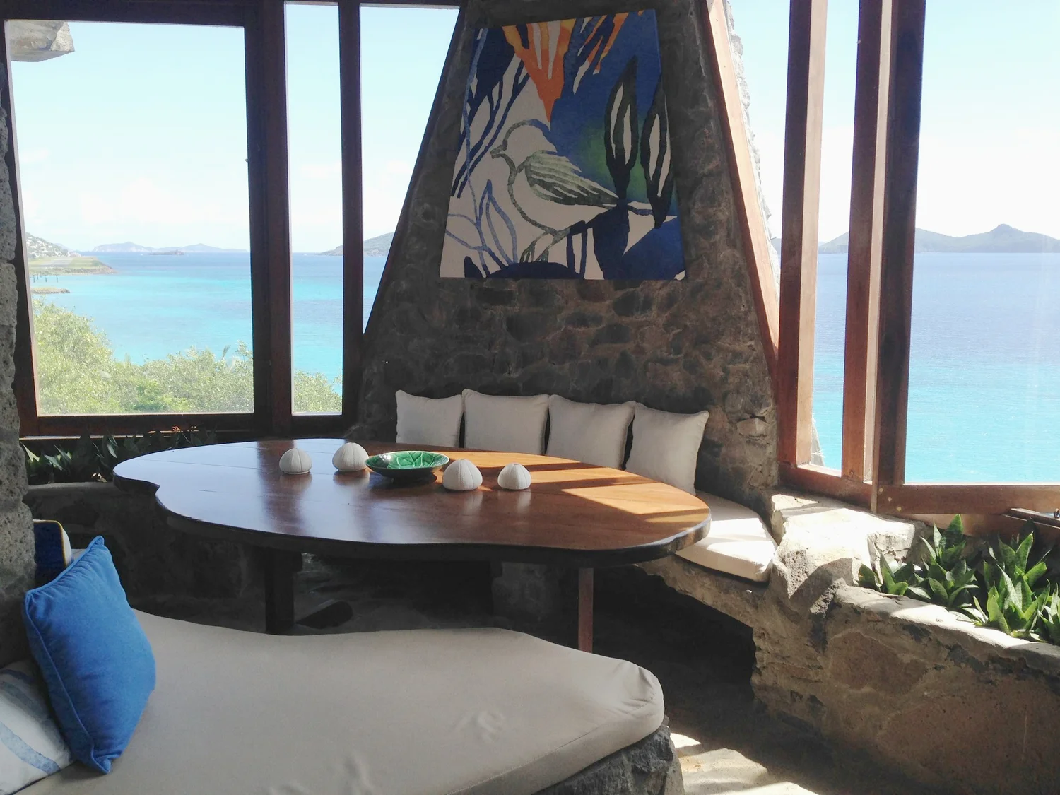 Agnew Hall House Rentals - MoonholeMoonhole Company Limited