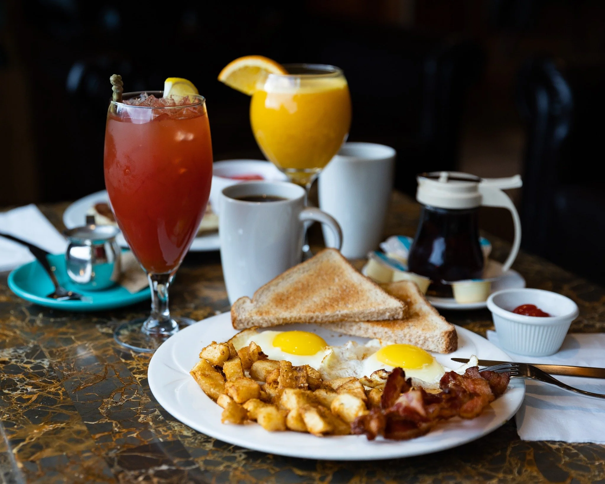 Papa George's Restaurant | Dining in Jasper