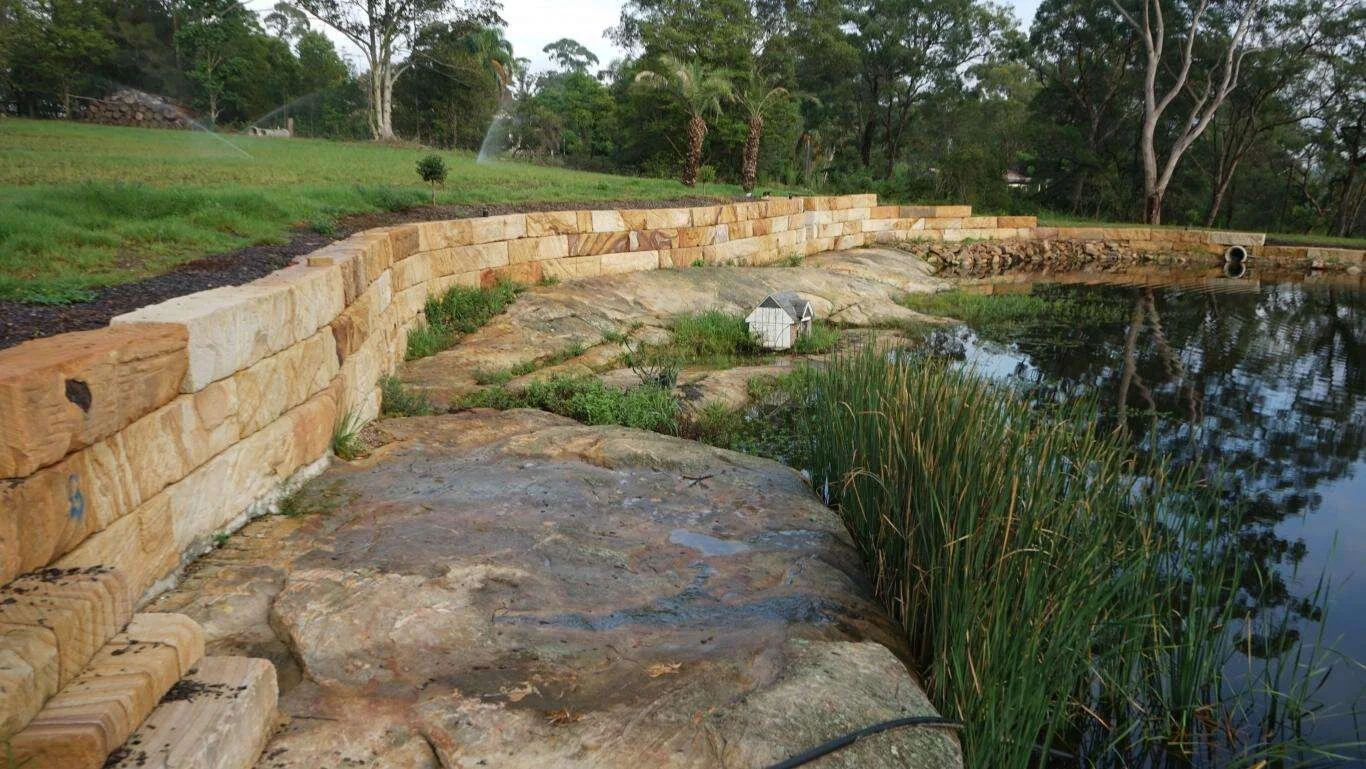 Sandstone Retaining Walls, Sandstone Logs and Solid Block Walling by ...