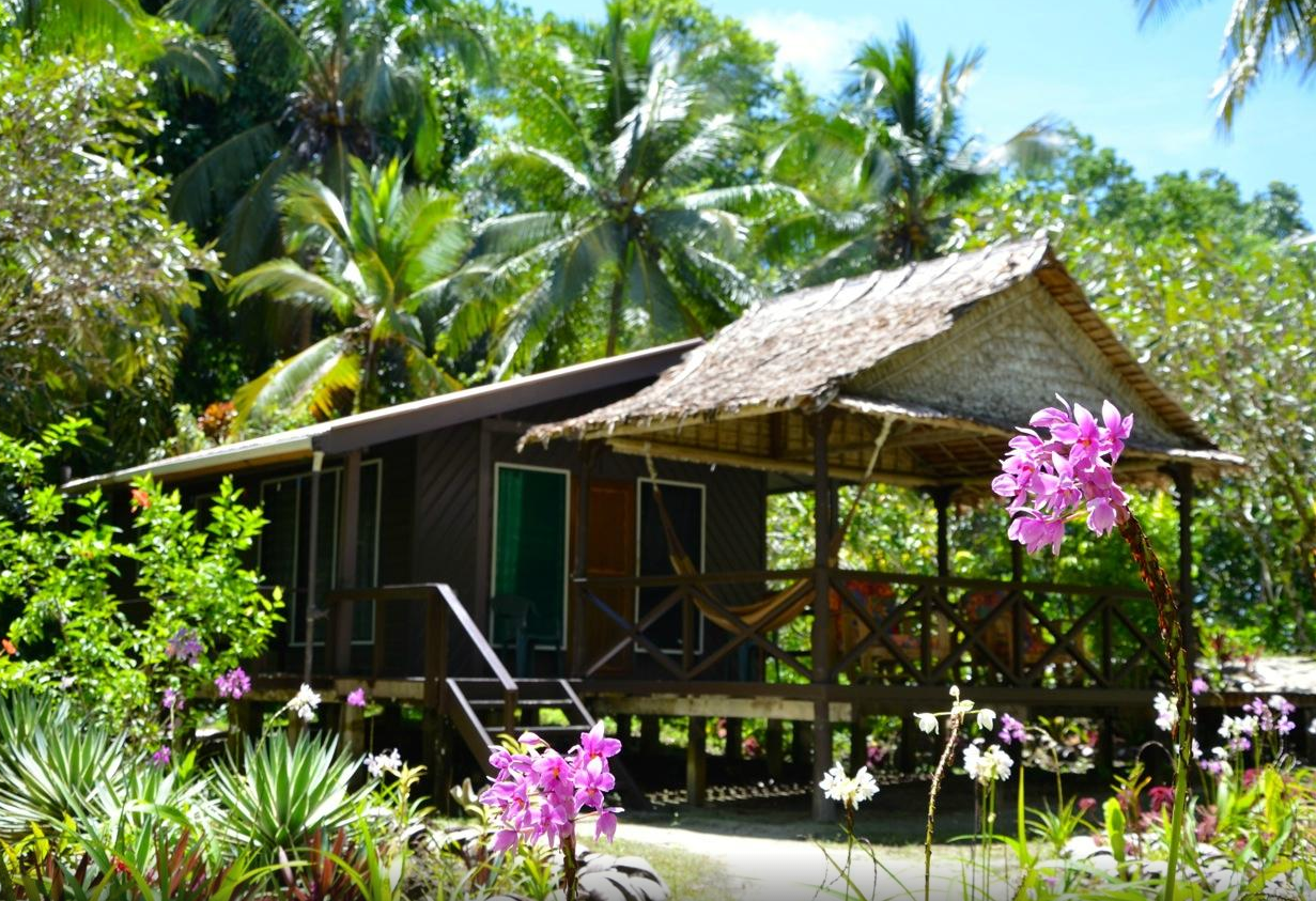 Uepi Island Resort — Go Tours Travel