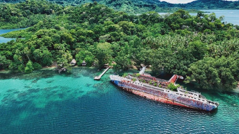 Roderick Bay Beach Bungalows — Go Tours Travel