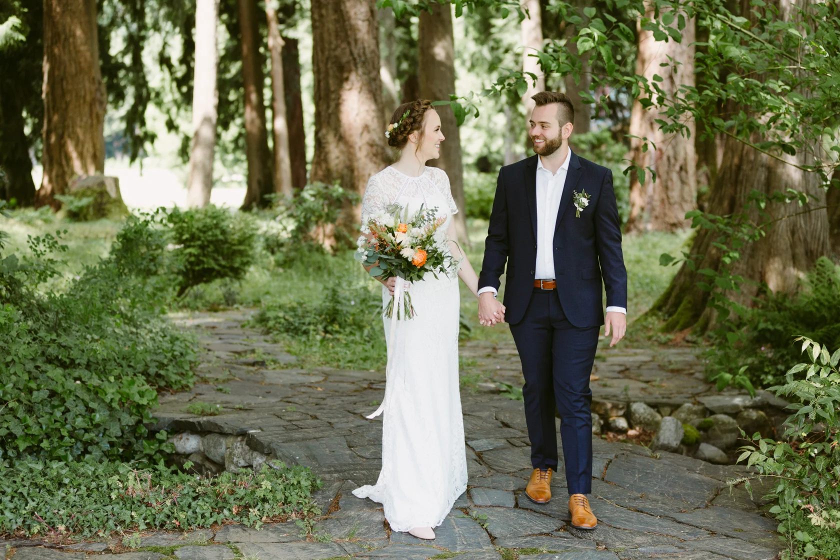 Rowena's Inn on the River | Kristin + Luke — Kelly Brown