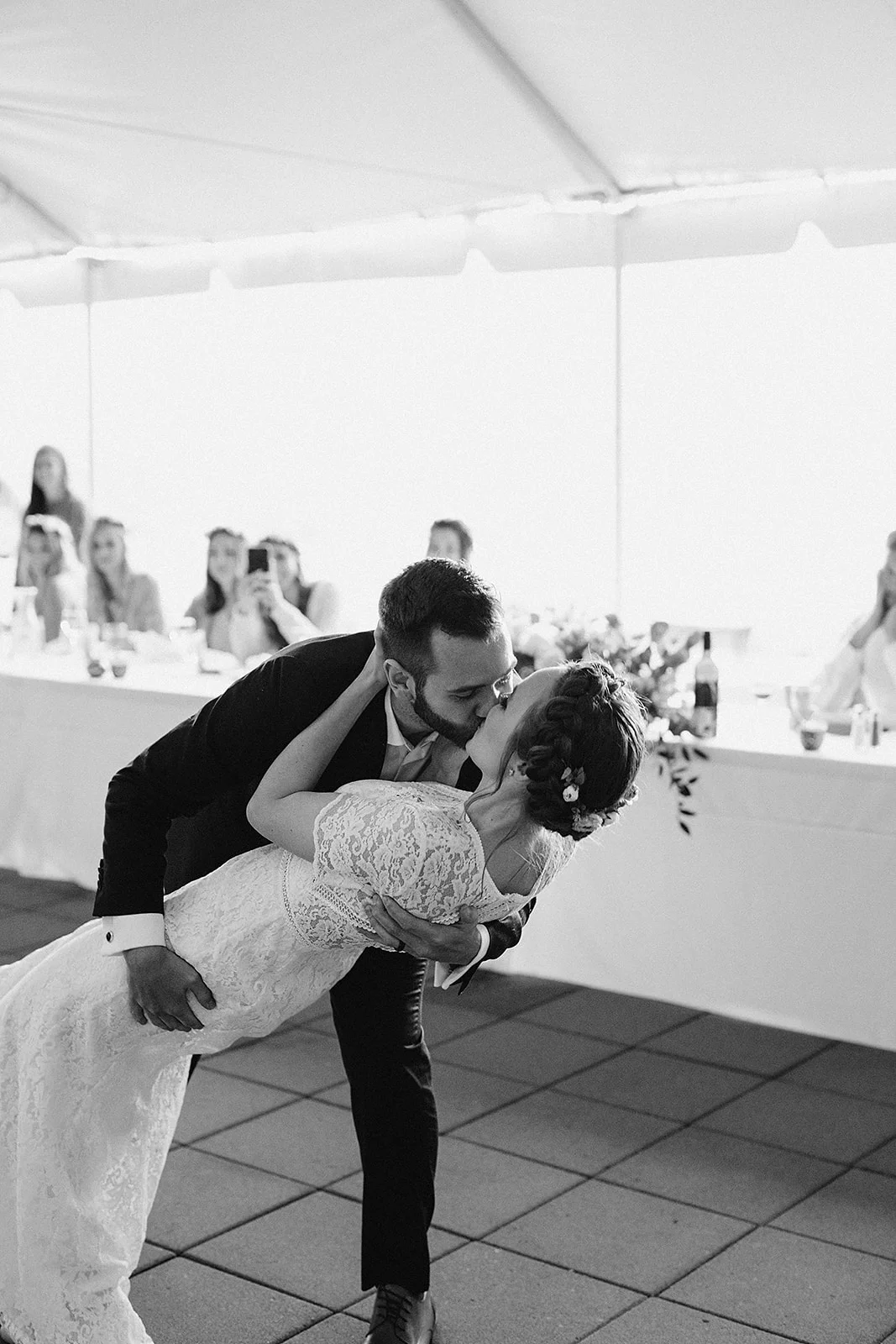 Rowena's Inn on the River | Kristin + Luke — Kelly Brown