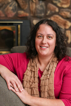 Spotlight: King's Crown by Marie Johnston — What Is That Book About
