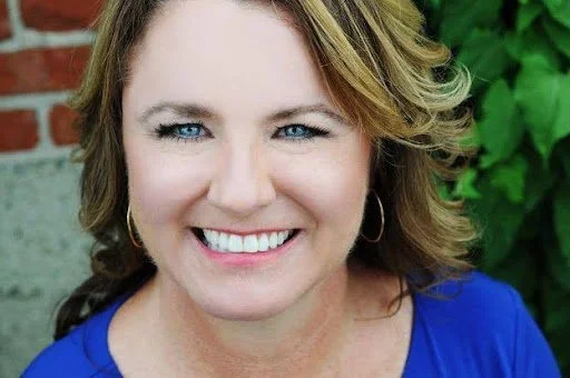 Spotlight: One Kiss by Aleatha Romig — What Is That Book About