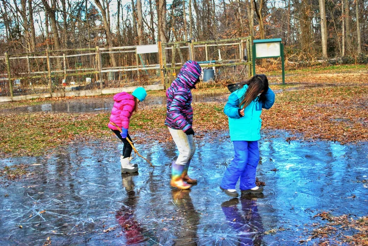 About Us — River Farm Forest School