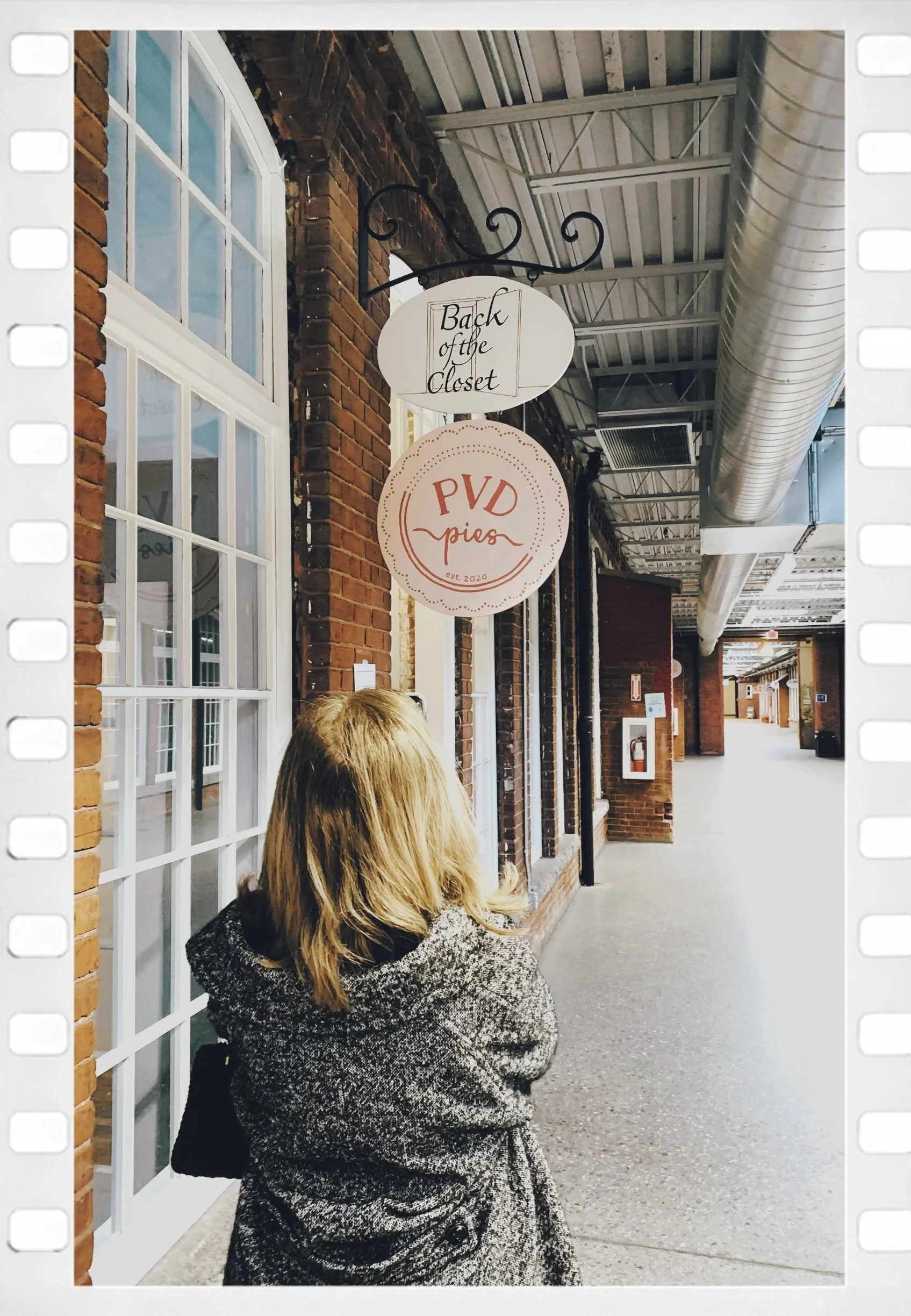 The Tiny Pawtucket Bake Shop Where You Can Pick Up Delicious Pies ...