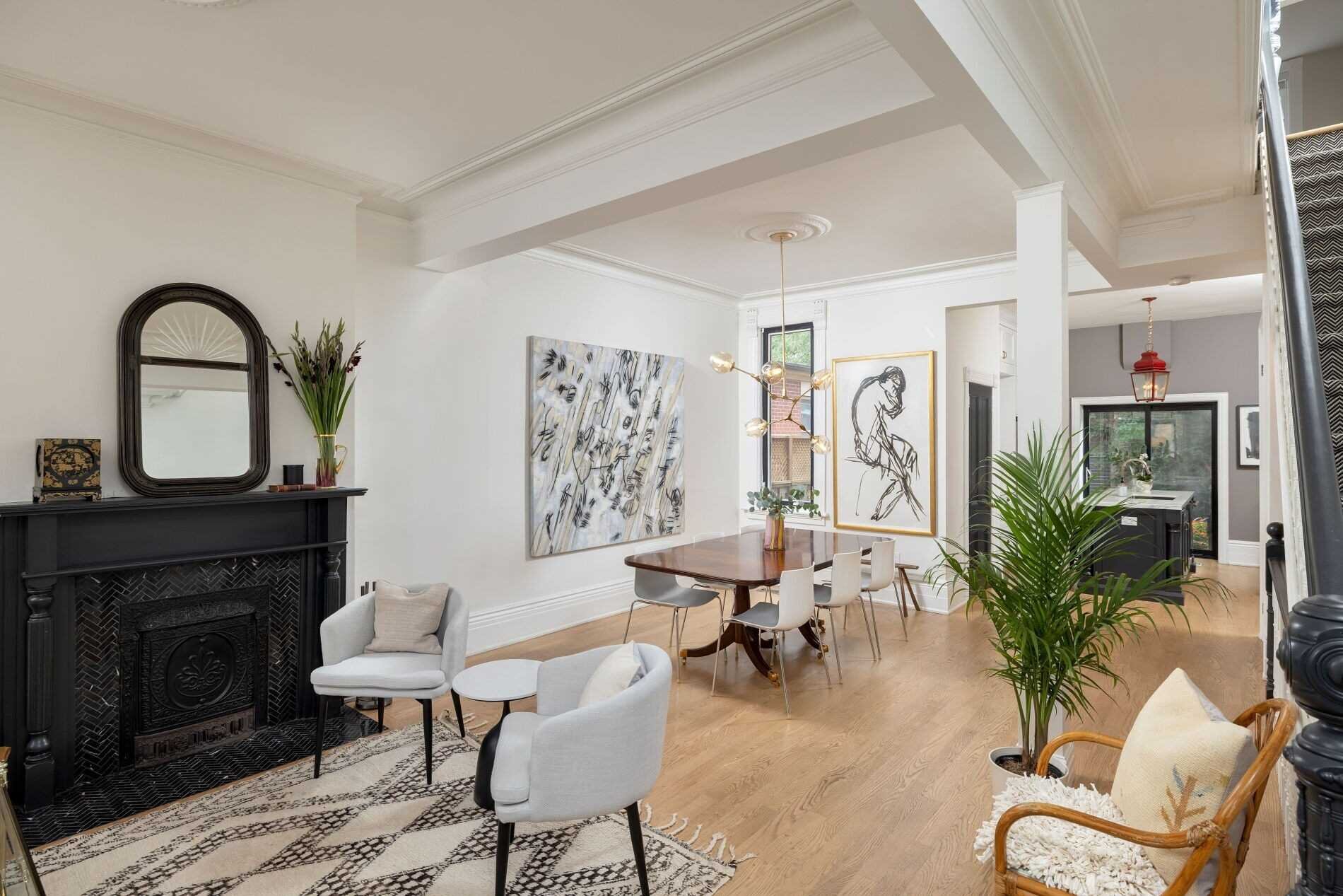 19 Walker Avenue - bought — Merete Lewis | Toronto REALTOR®