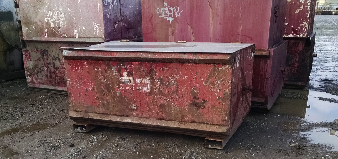 Dumpster Boxes — Seattle Iron & Metal Corp.