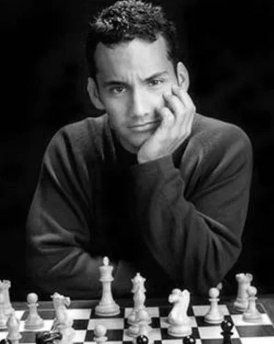 Master the Game of Chess with the US Chess Academy - Train with the best!