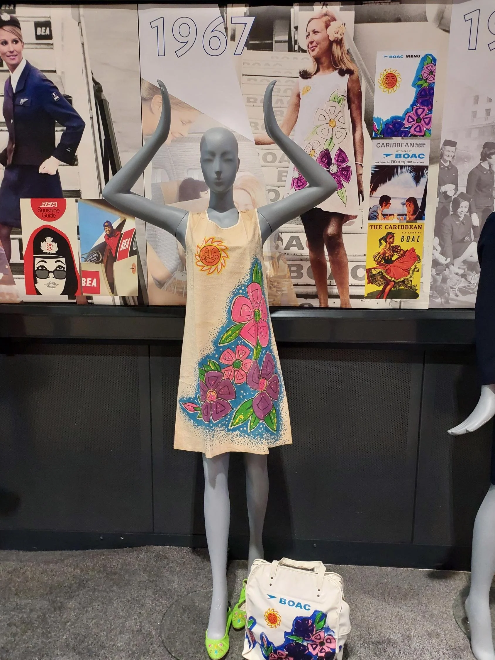Iconic BOAC paper dress on display for Aerospace Bristol’s first-ever ...