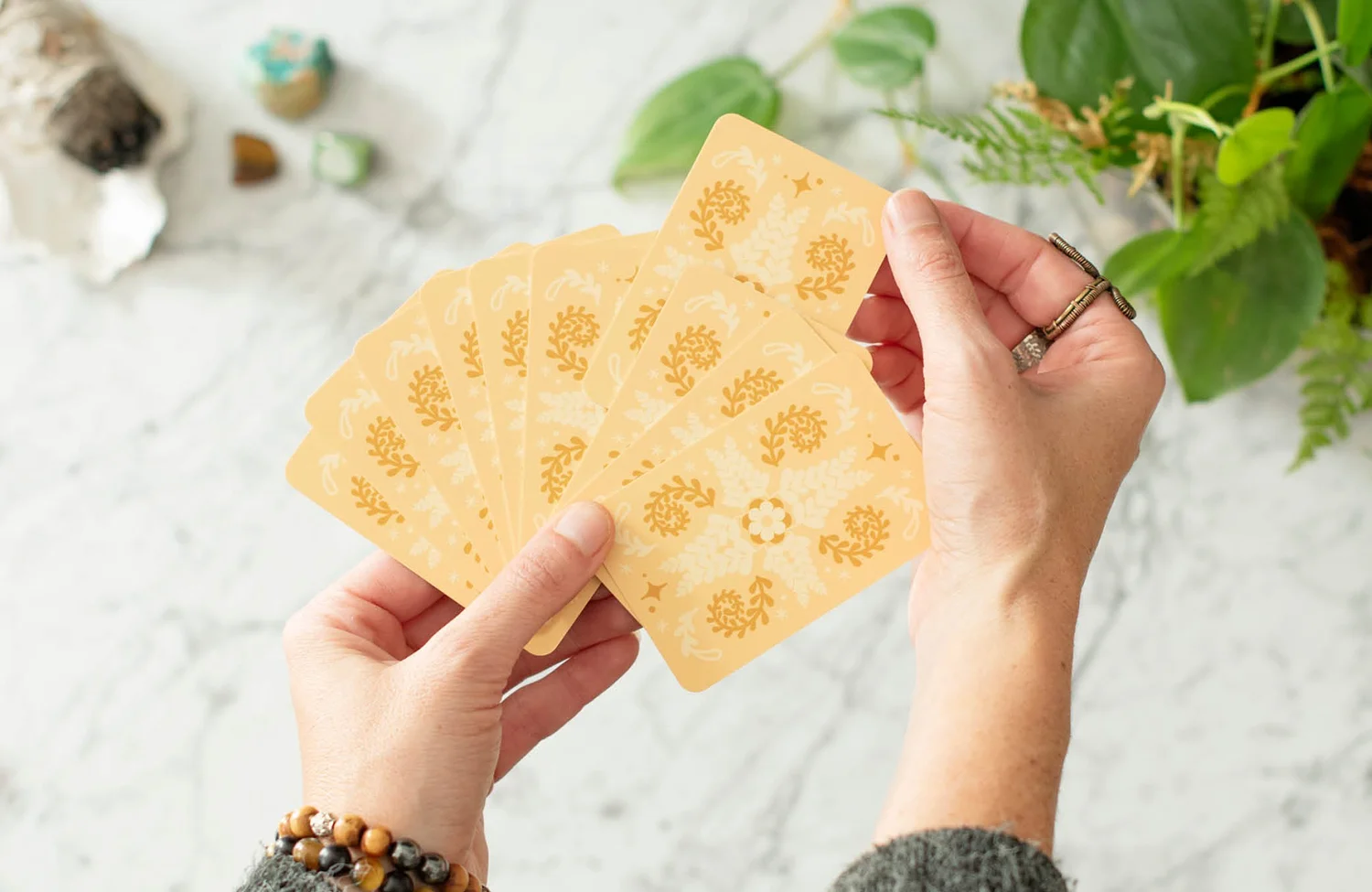 Oracle Cards : What are they and how to use them?